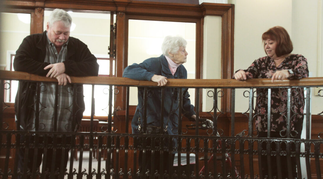 Former resident born in library returns to celebrate 94th birthday ...